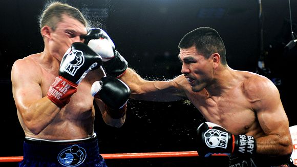 Alfredo Angulo Signs With Golden Boy For Comeback – Beats, Boxing and ...