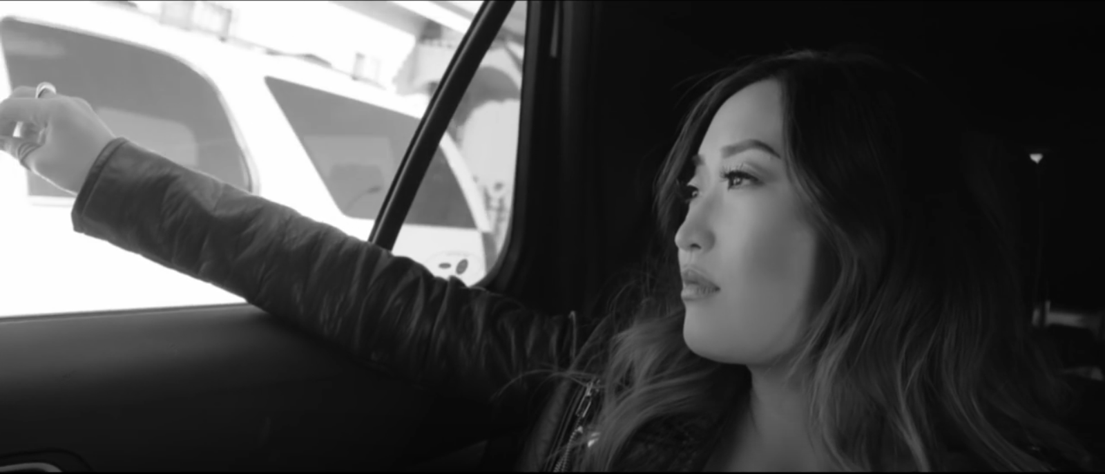 [Video] Annalé Mixes Soul and Pop on “Roses” – Beats, Boxing and Mayhem
